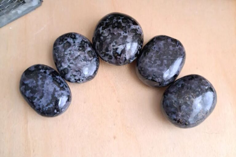 Indigo Gabbro: Meaning, Properties, Benefits You Should Know