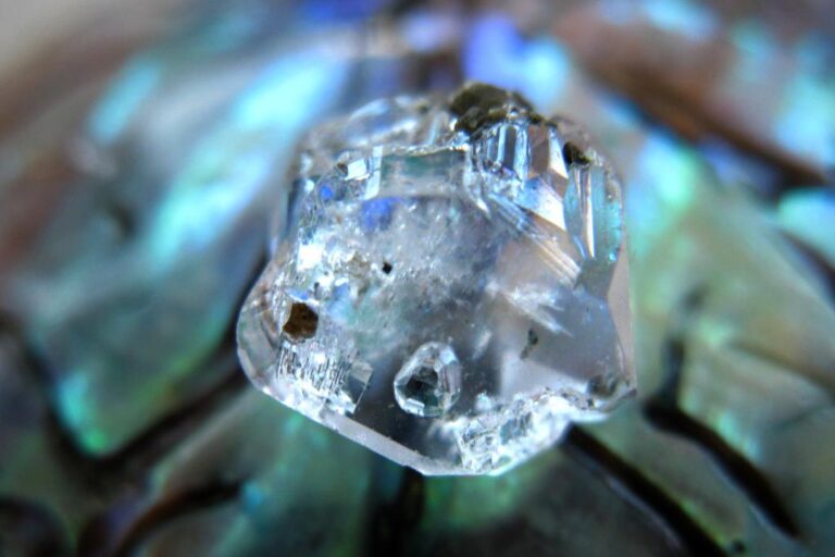 Phenakite: Meaning, Properties, and Benefits You Should Know