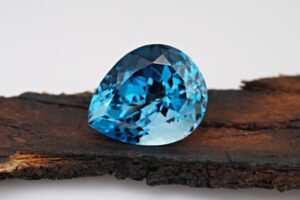 Topaz: Meaning, Properties, and Benefits You Should Know