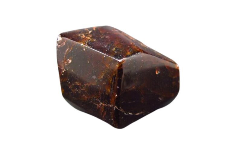 Adelaide Ruby: Meaning, Properties, Benefits You Should Know