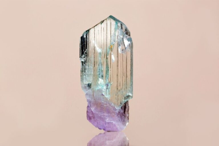 Blue Kunzite: Meaning, Properties, & Benefits You Should Know