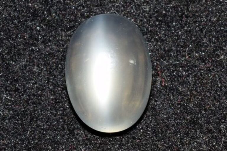 Cat’s Eye Moonstone: Meaning, Properties, & Benefits to Know