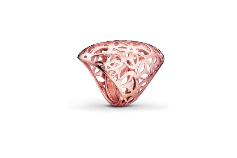 Rose Gold: Meaning, Properties, and Benefits You Should Know