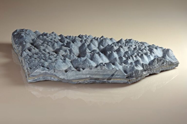 Riebeckite: Meaning, Properties, and Benefits You Should Know